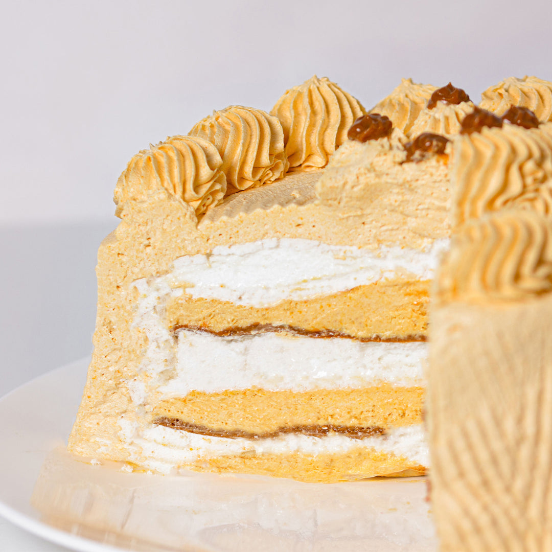 Torta Merengue Lúcuma Manjar – Pasteleria Riesco